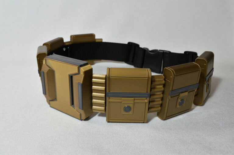Arkham Bat Utility Belt – The Foam Cave