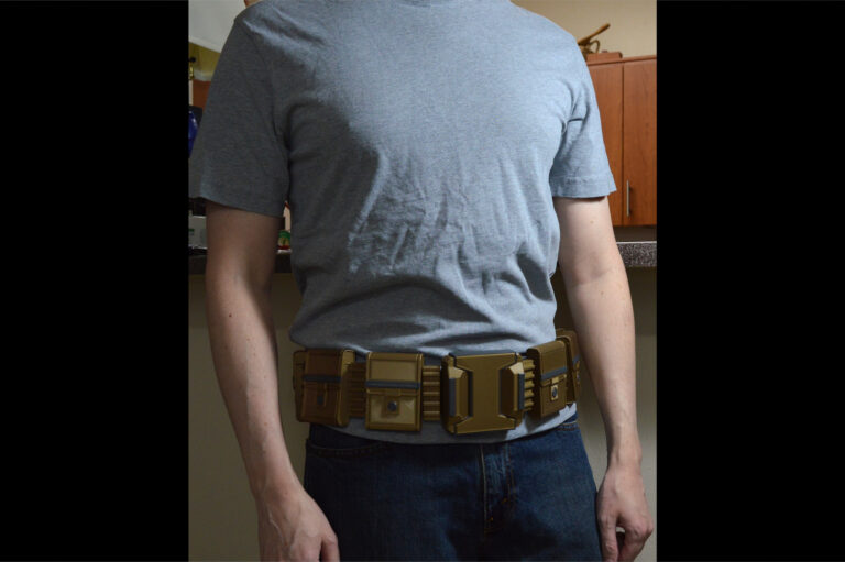 Arkham Bat Utility Belt – The Foam Cave